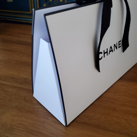 CHANEL | Accents | New Chanel Pop Up Storage Display Box | Poshmark